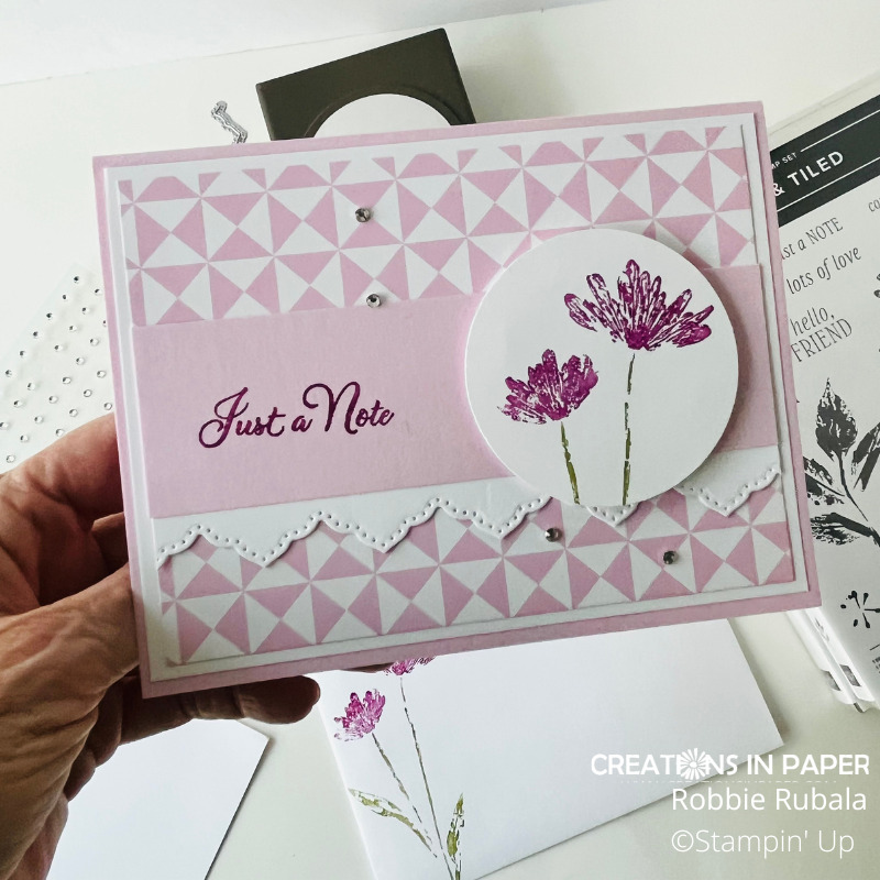 2 cards with same layout - Creations in Paper